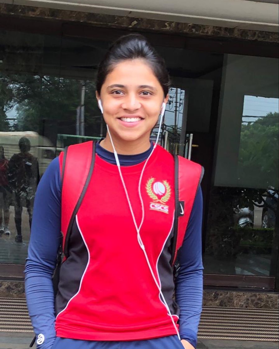 15+ Devika Vaidya Hairstyles