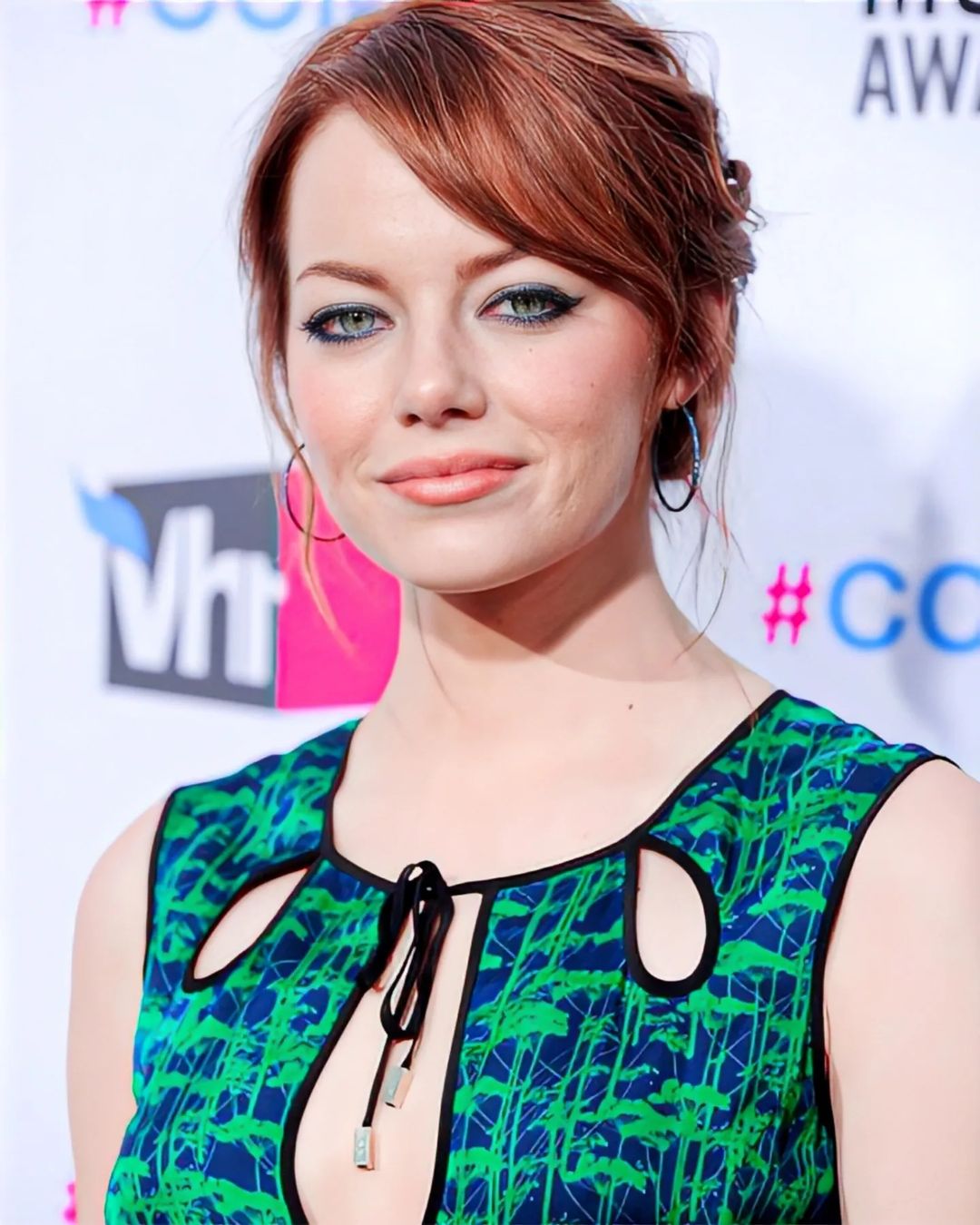 100+ Emma Stone Hairstyles