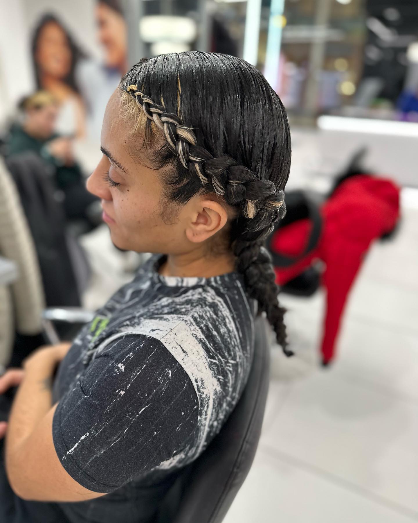 190+ Hairstyles for Thick Hair