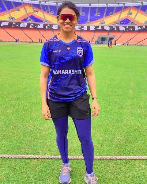 15+ Devika Vaidya Hairstyles