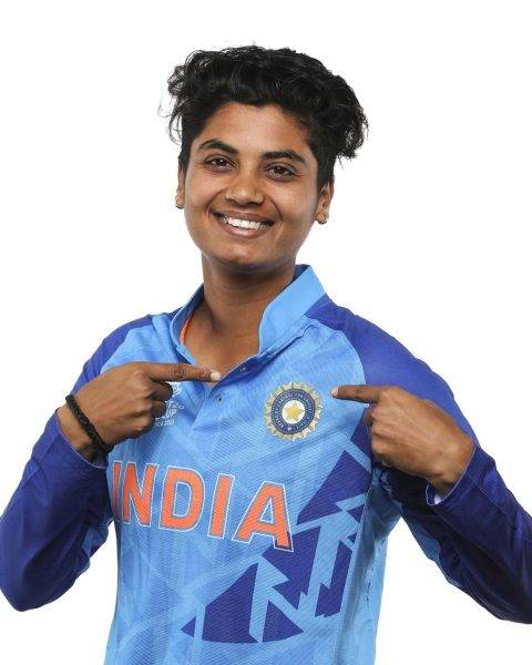 50+ Meghna Singh Hairstyles