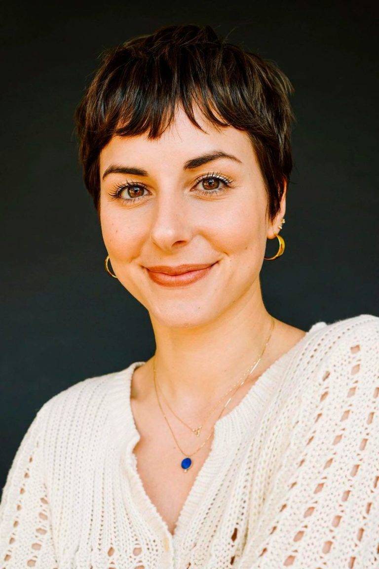 60+ Short Hairstyles for Heart Face Women