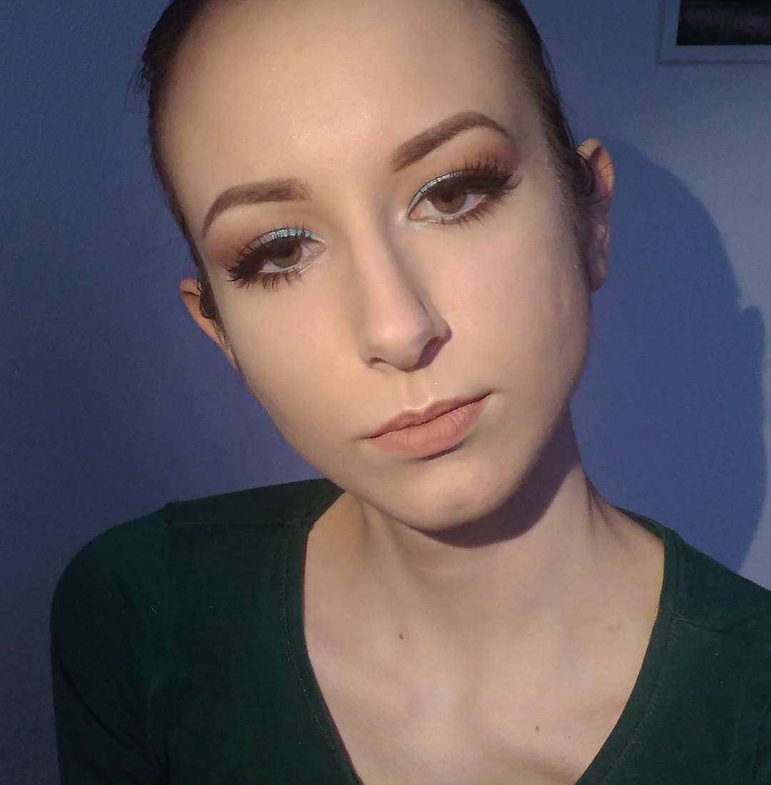 160+ Hairstyles for Big Forehead